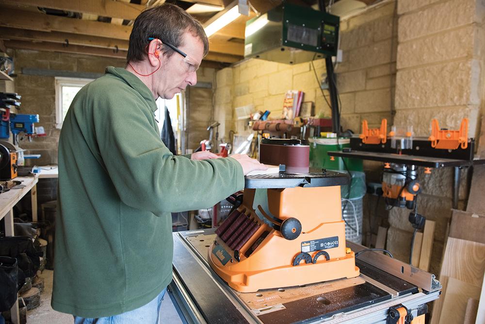 Oscillating spindle & belt sander store